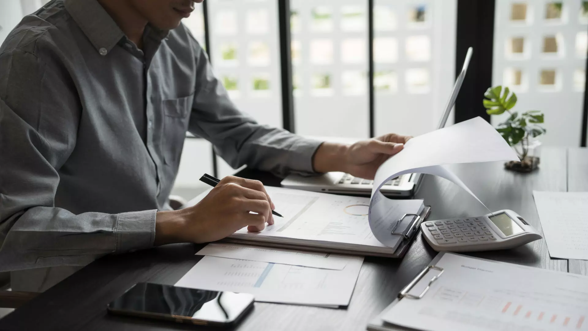 What Is Commercial Insurance? | Definition and Guide